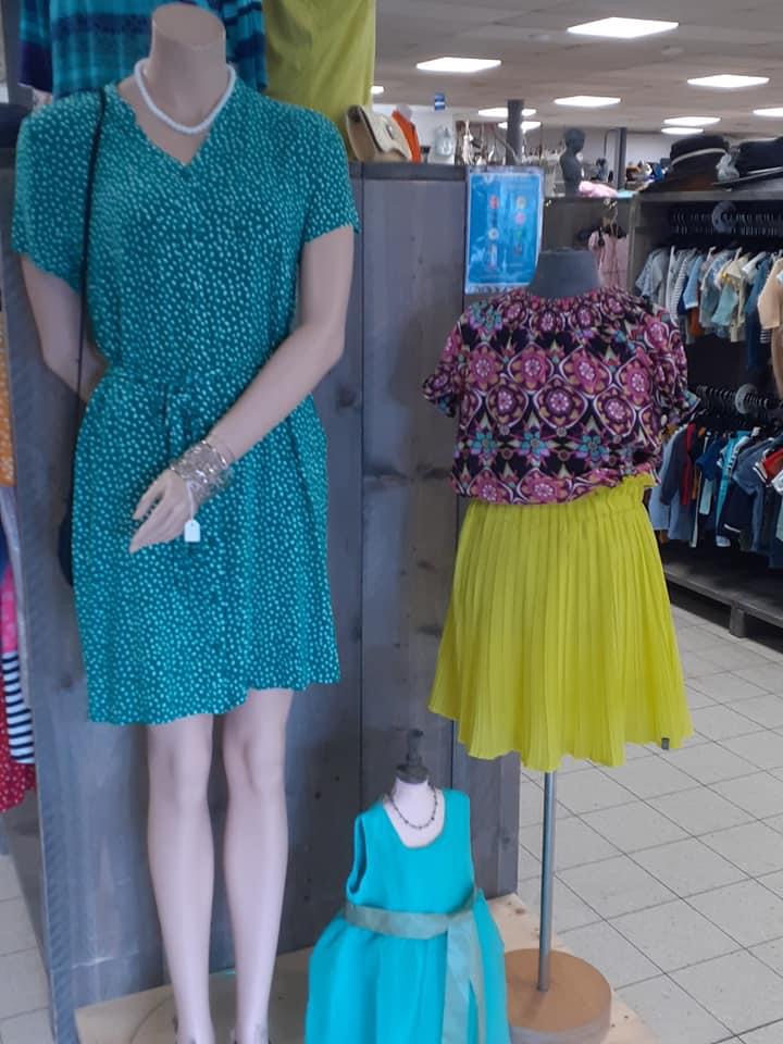 Dorcas Winkel Opheusden | Koop tweedehands spullen en steun mensen in nood!