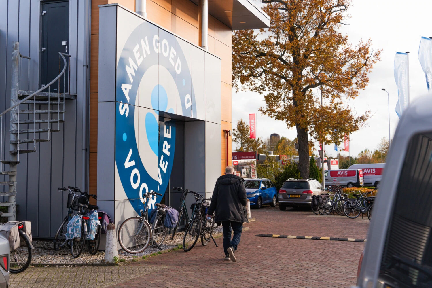 Een kijkje bij de vernieuwde Kringloopwinkel voor Dorcas in Hoogeveen ...